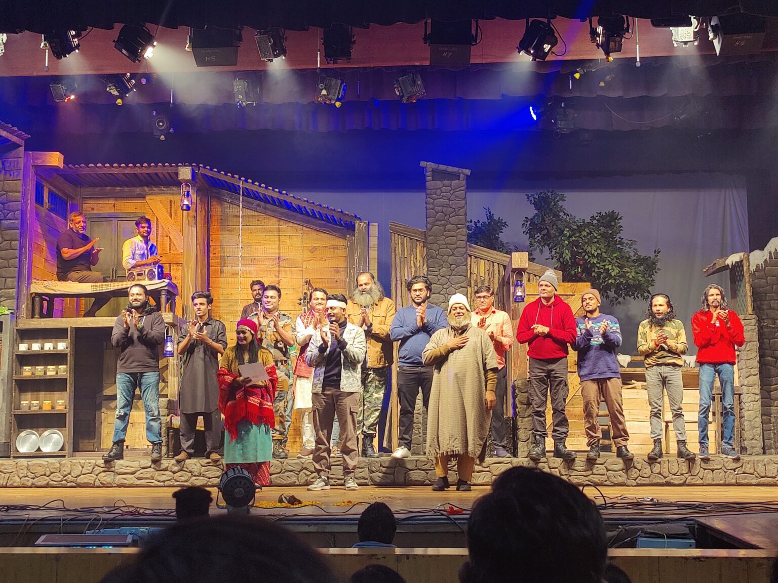 6 Reasons Why You Must Watch Safarchand Marathi Natak! – Now Take A ...
